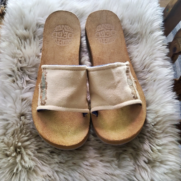 Sanuk | Shoes | Sanuk Womens Lola X Grateful Dead Slides Size 9 Vguc ...